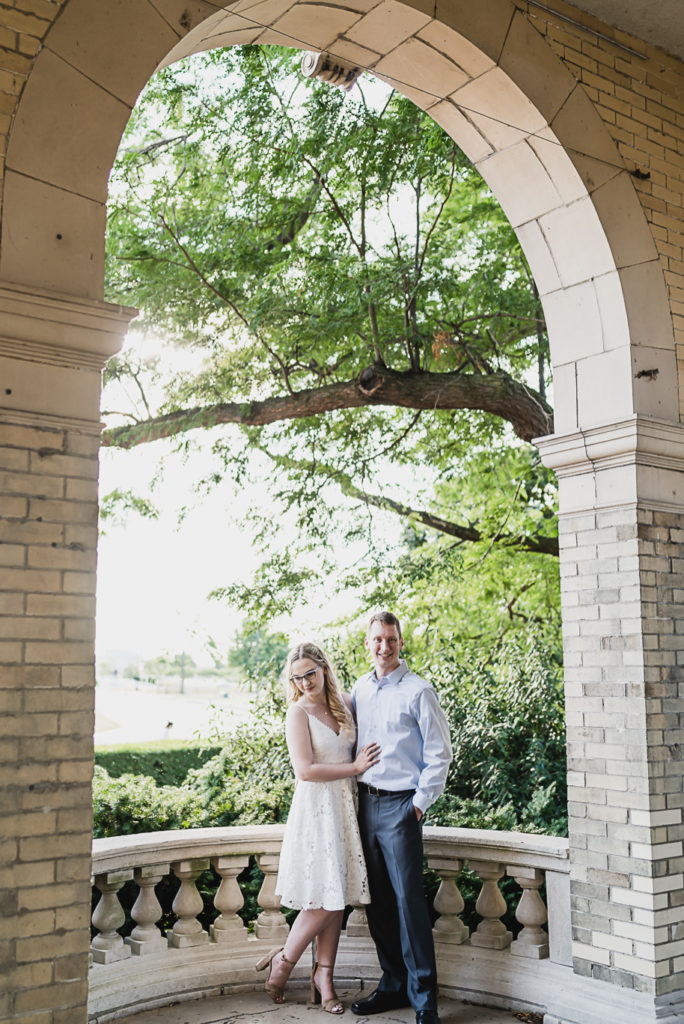 belle isle engagement photos in detroit by kari dawson photography