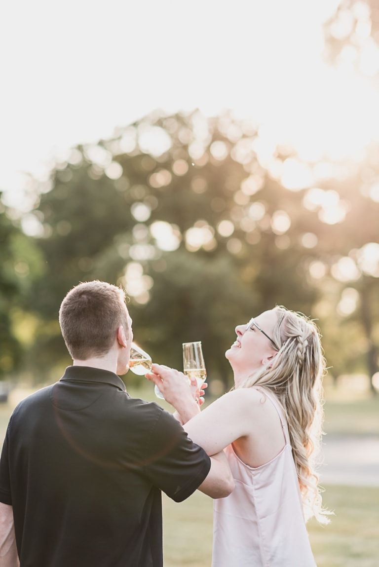 belle isle engagement photos in detroit by kari dawson photography